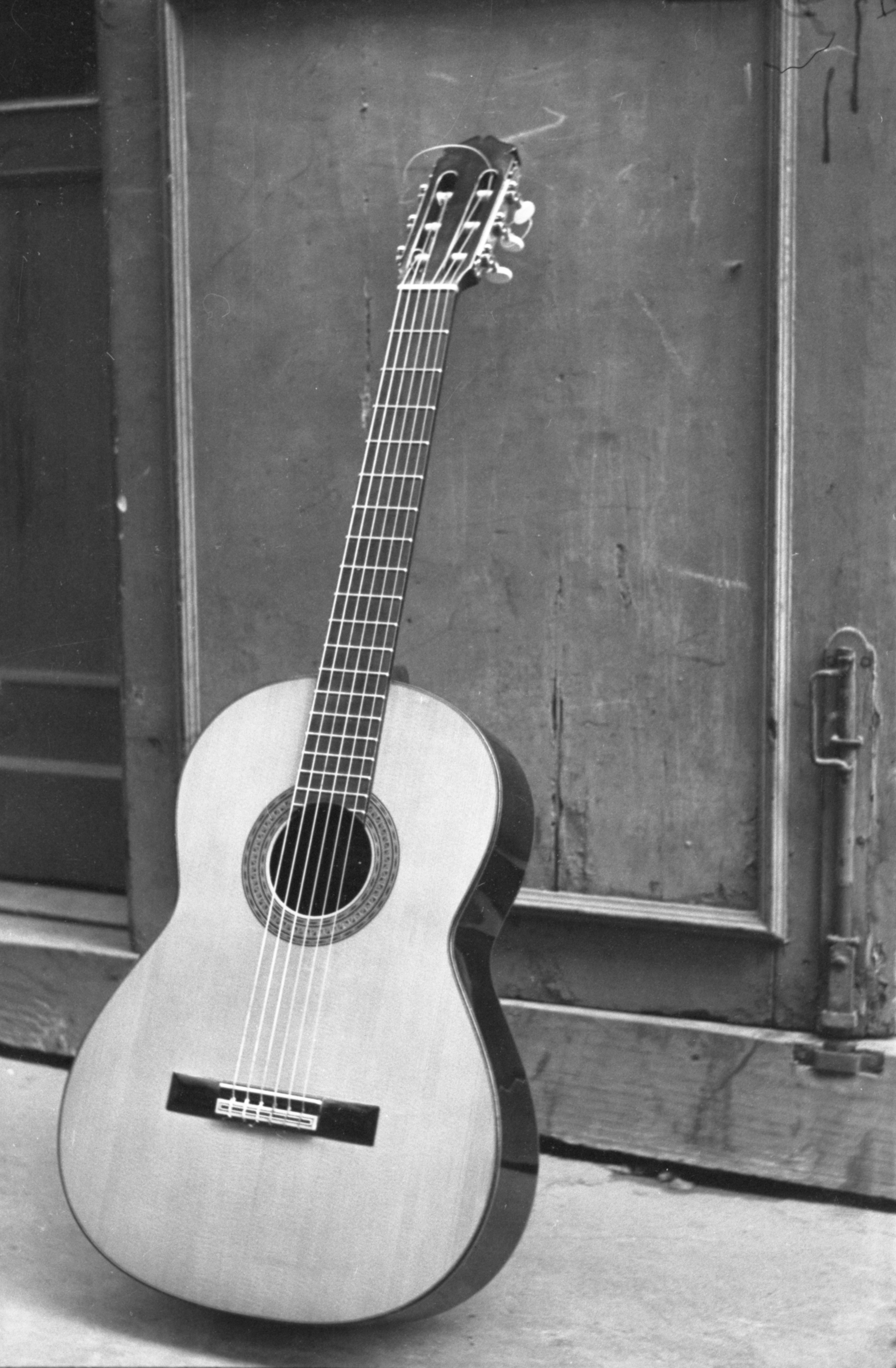 A Closer Look | La Inédita | A Hidden Treasure by Santos Hernández