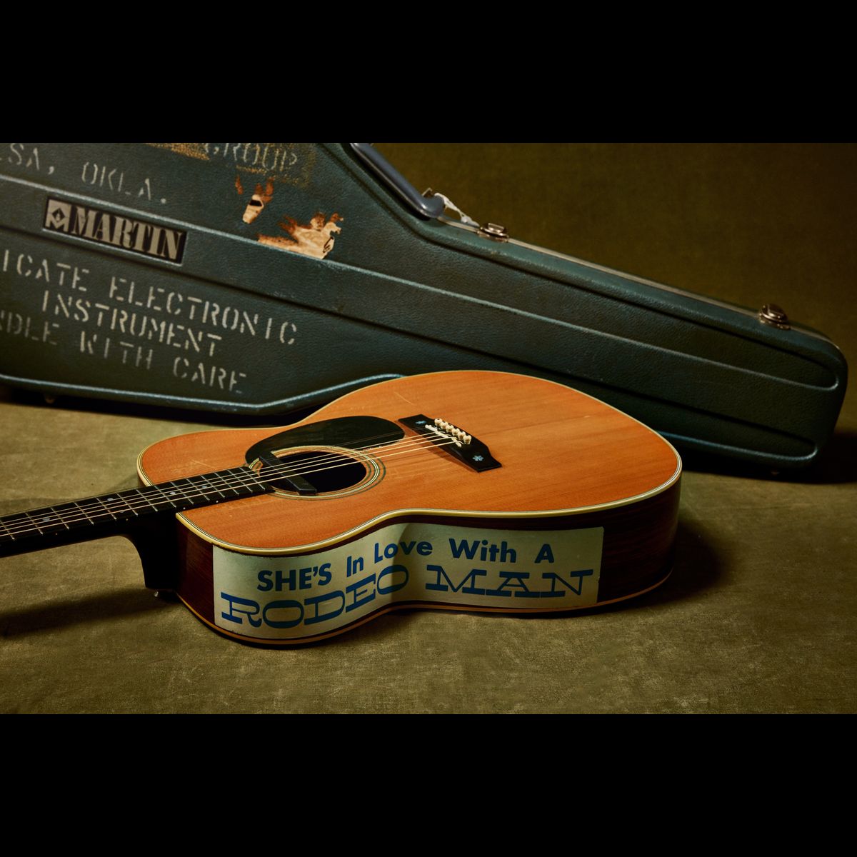 Video | Eric Clapton's "Wonderful Tonight" Guitar with John Wilson ...