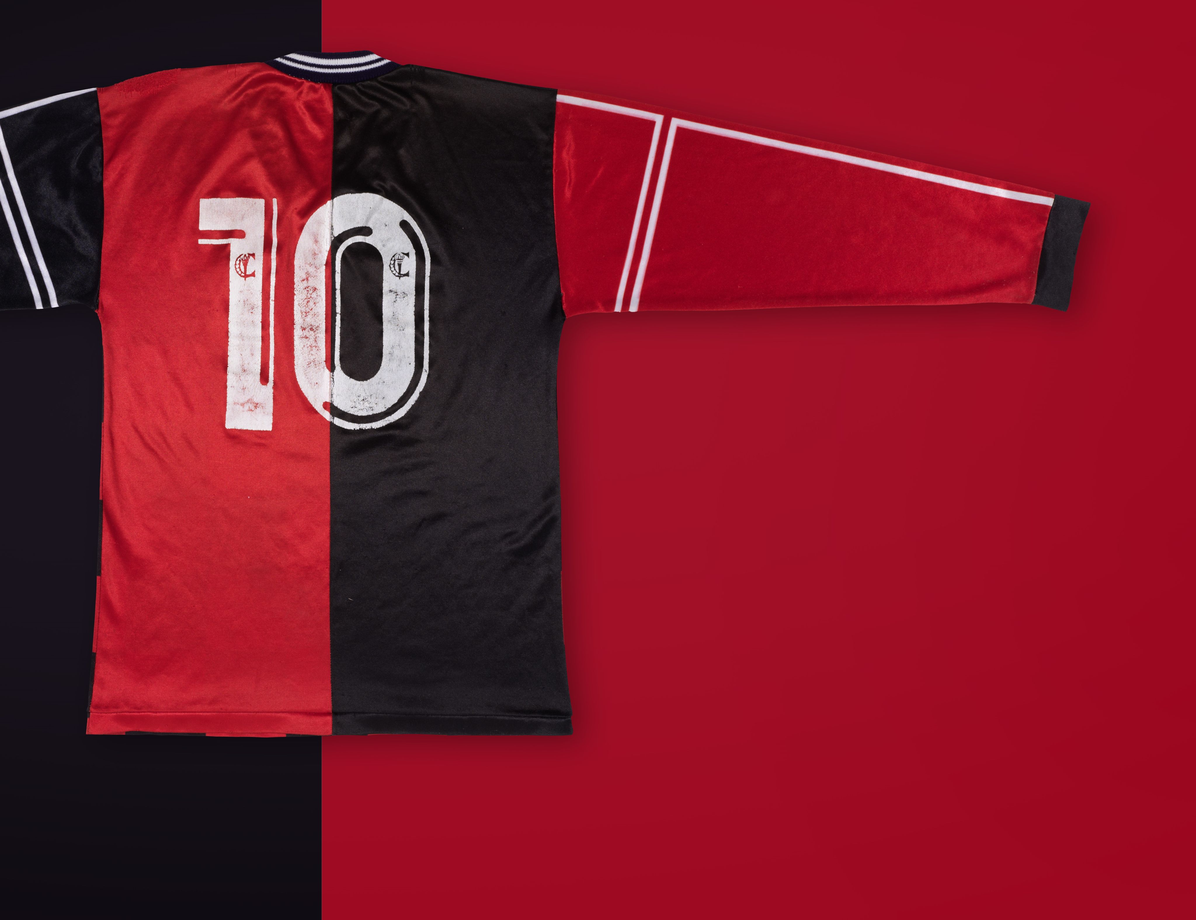 From Muhammad Ali to Messi: The Sports Memorabilia Boom