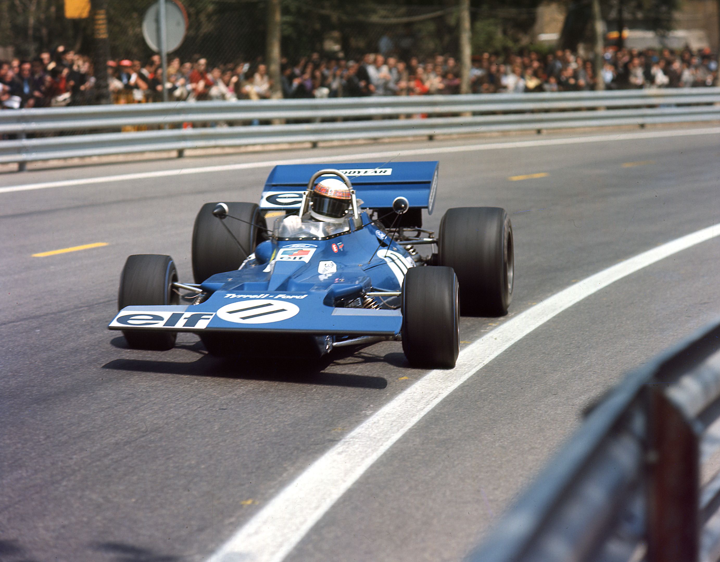 Bonhams : Bonhams Magazine | My favourite room